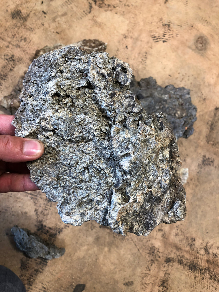 Aquascape Hardscape: El Jefe Stone by Tom Barr – Aquascape Supply